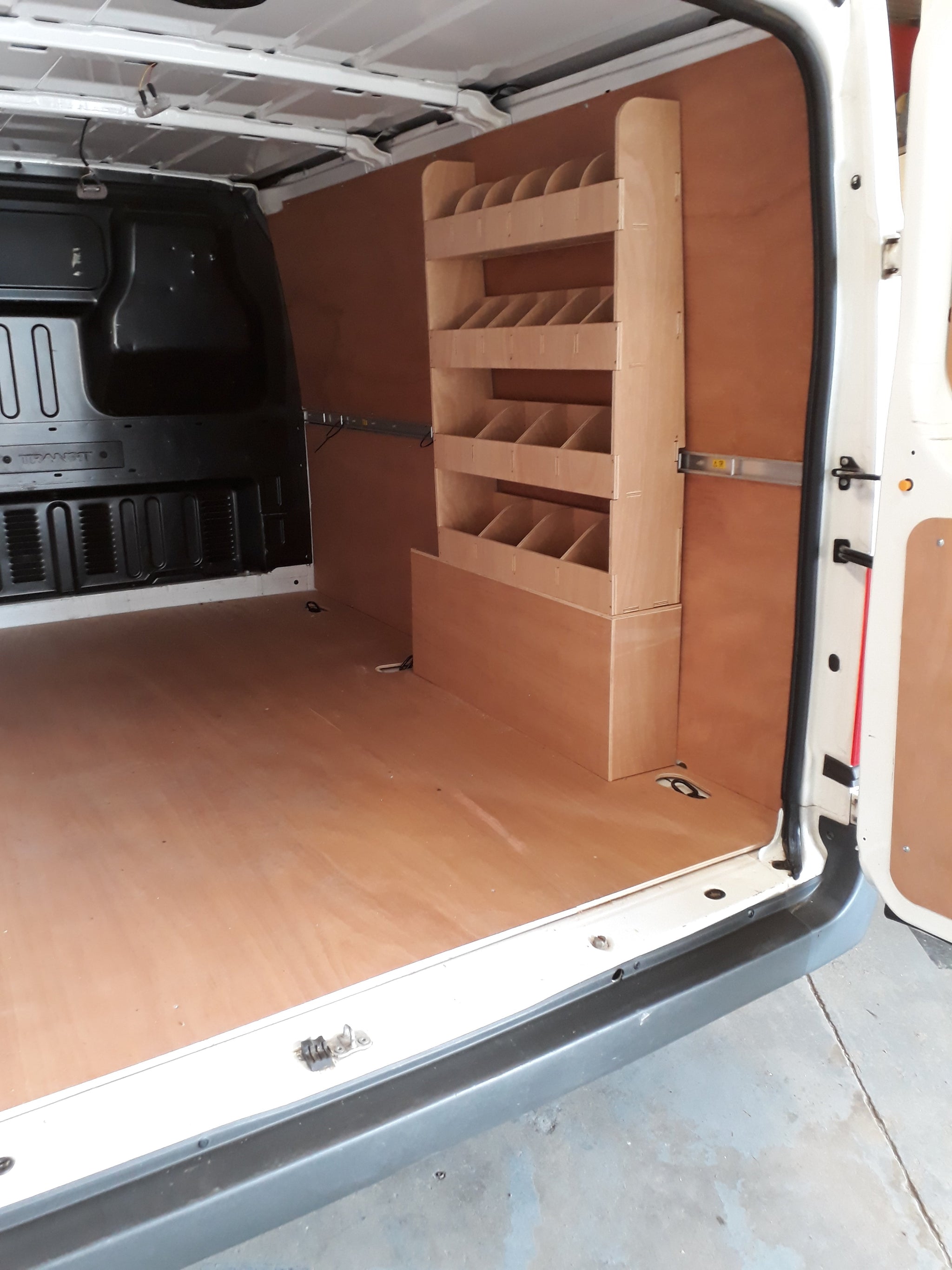Ford Transit Mk7 Wheel Arch Van Racking – Darracott Designs