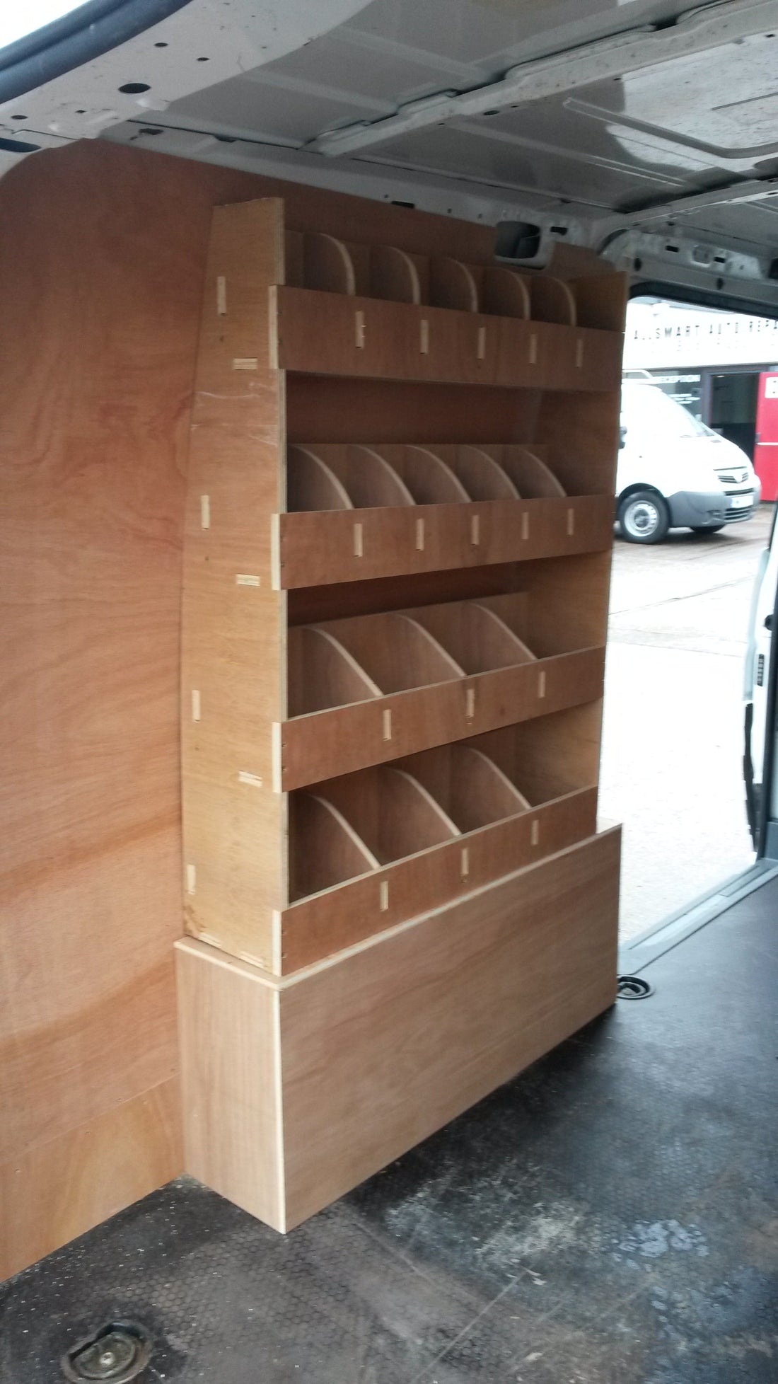 Mercedes Vito Wheel Arch Van Racking - Fully Assembled – Darracott Designs